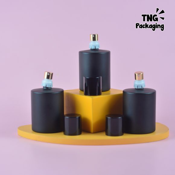 [SEMI PRESS] Botol Parfum Hitam Tutup Tabung - 50 ml - TNG Packaging ...